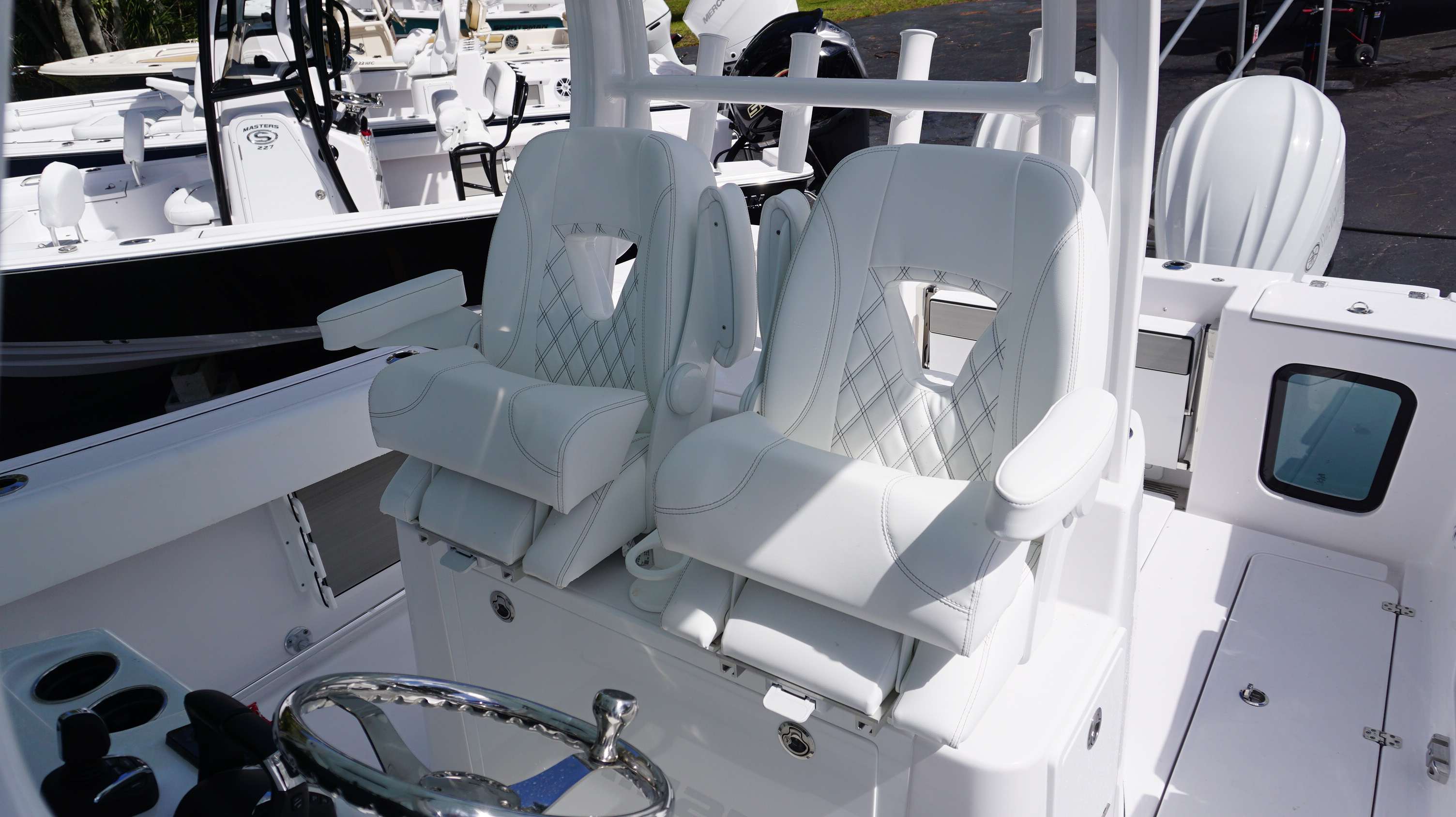 2023 Sportsman 302 Open | The Boat House